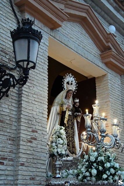 Provincia. Galería. Salida Procesional de la Virgen del Carmen en El Viso del Alcor. Luis M ...